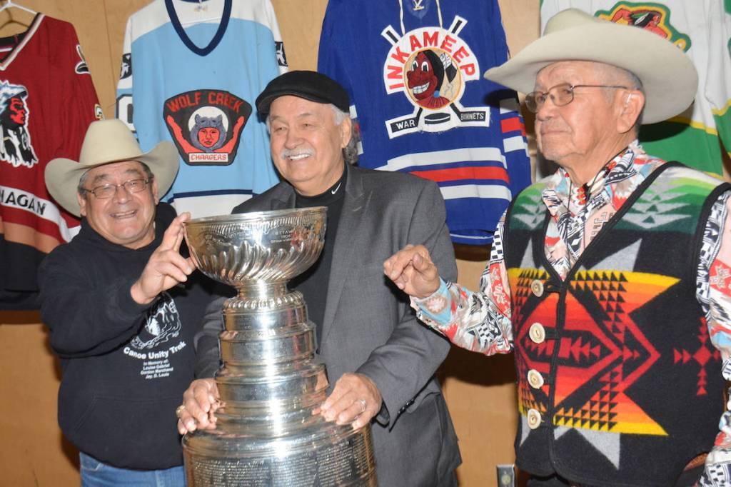 Indigenous hockey legend skates through Oliver | Vernon Morning Star